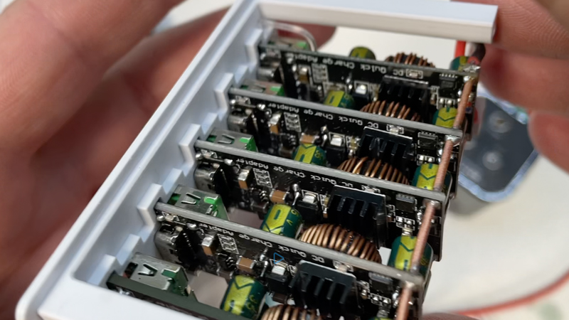iCharge by Perinski - Thingiverse